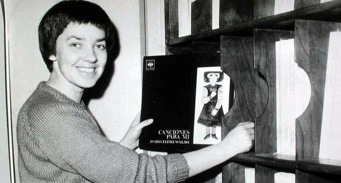 Se cumplirían 90 años del nacimiento de María Elena Walsh, una de las ...