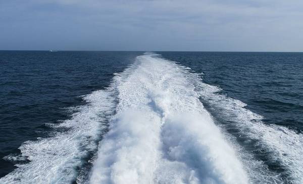Agua muerta, el fenómeno que aterroriza a barcos y marineros | El Destape